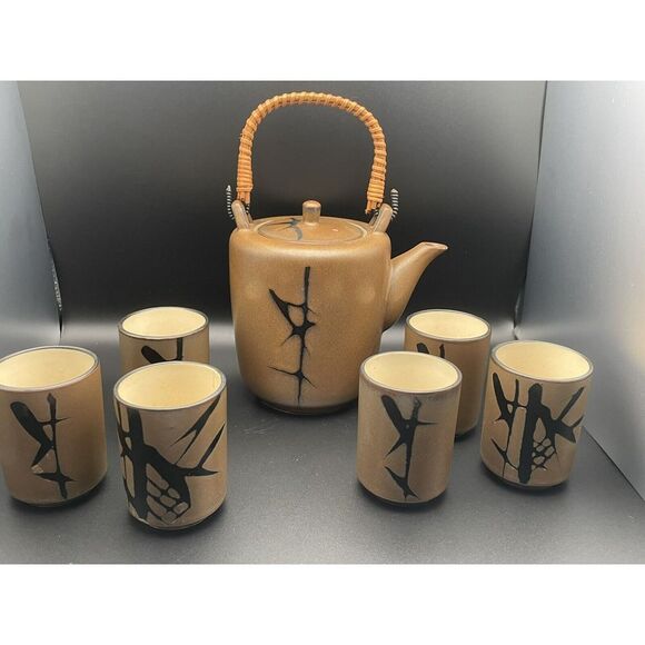 Kitchen | Vintage Japanese Tea Sake Kettle With 6 Sake Cups With Bamboo ...